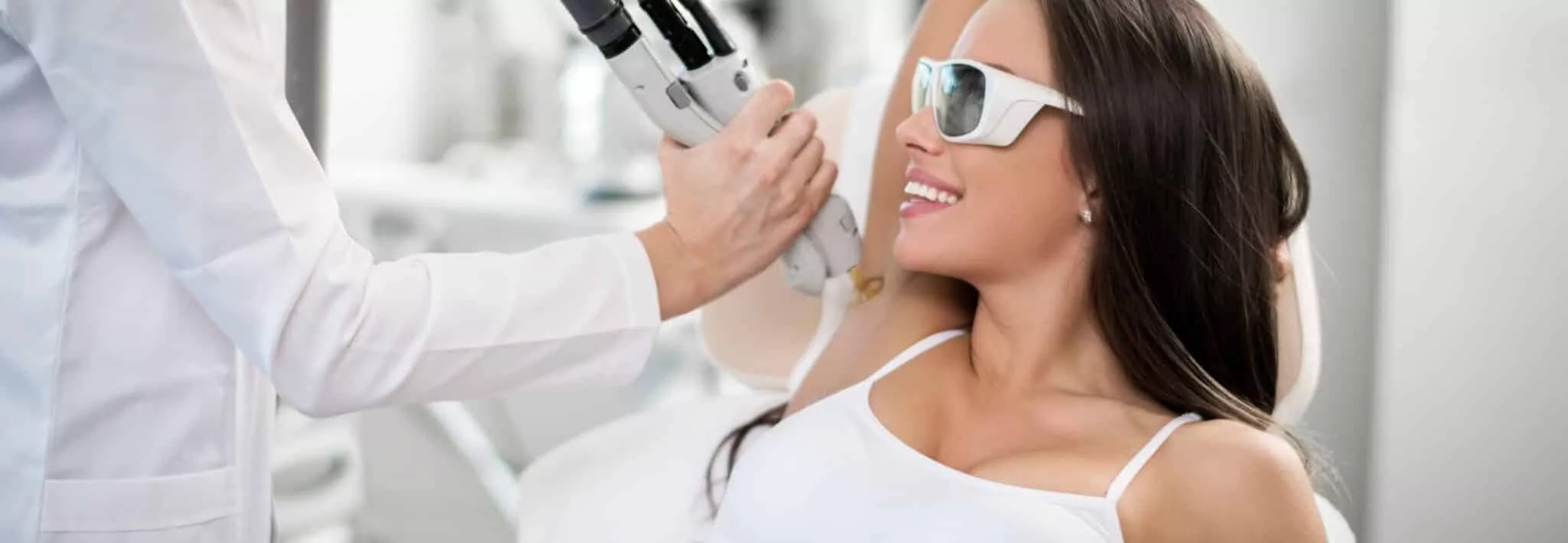Risques & Effets Secondaires de l’Épilation Laser | Dr Lamquin